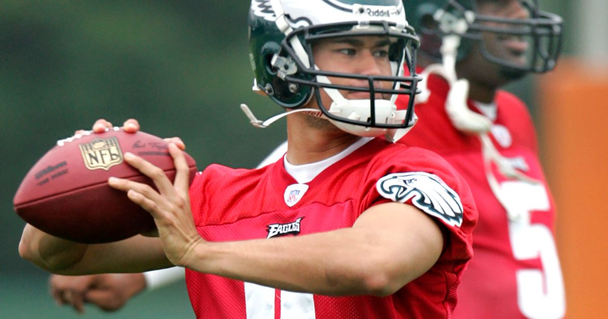 Hawaii taps former star quarterback Timmy Chang as coach | The Seattle ...