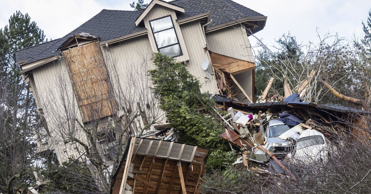 City strikes agreement to demolish collapsed Bellevue home | The ...