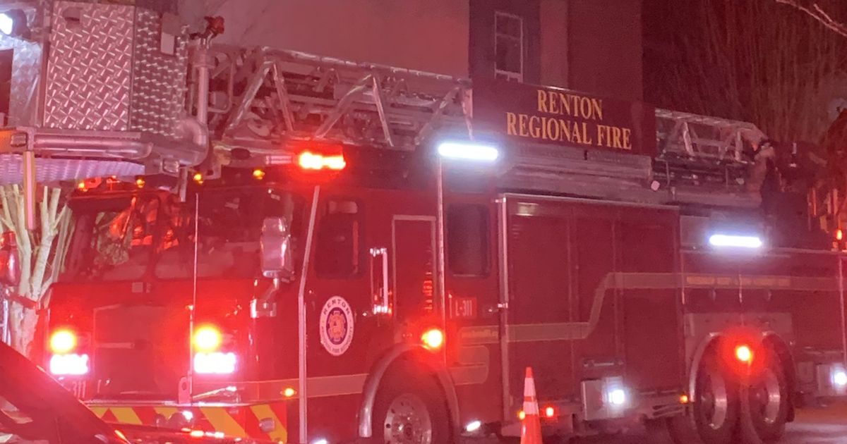 Early morning fire in Renton: One person hospitalized | The Seattle Times