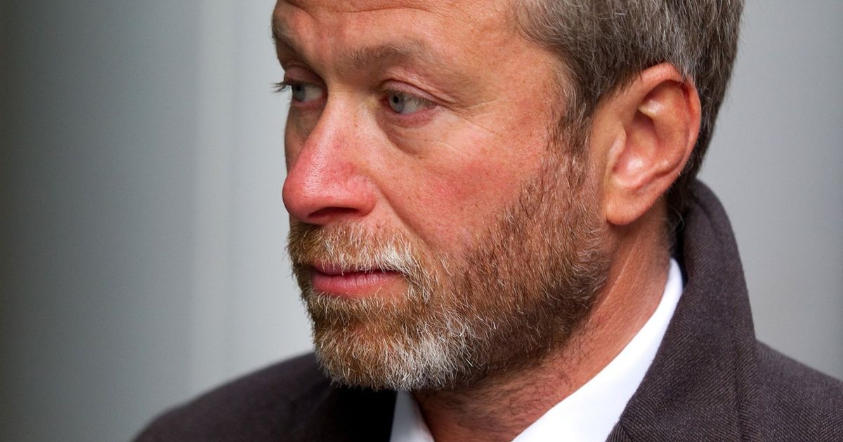 Abramovich relinquishes control of Chelsea | The Seattle Times
