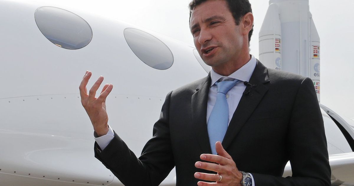 Electric airplane CEO ousted ahead of 1st flight | The Seattle Times