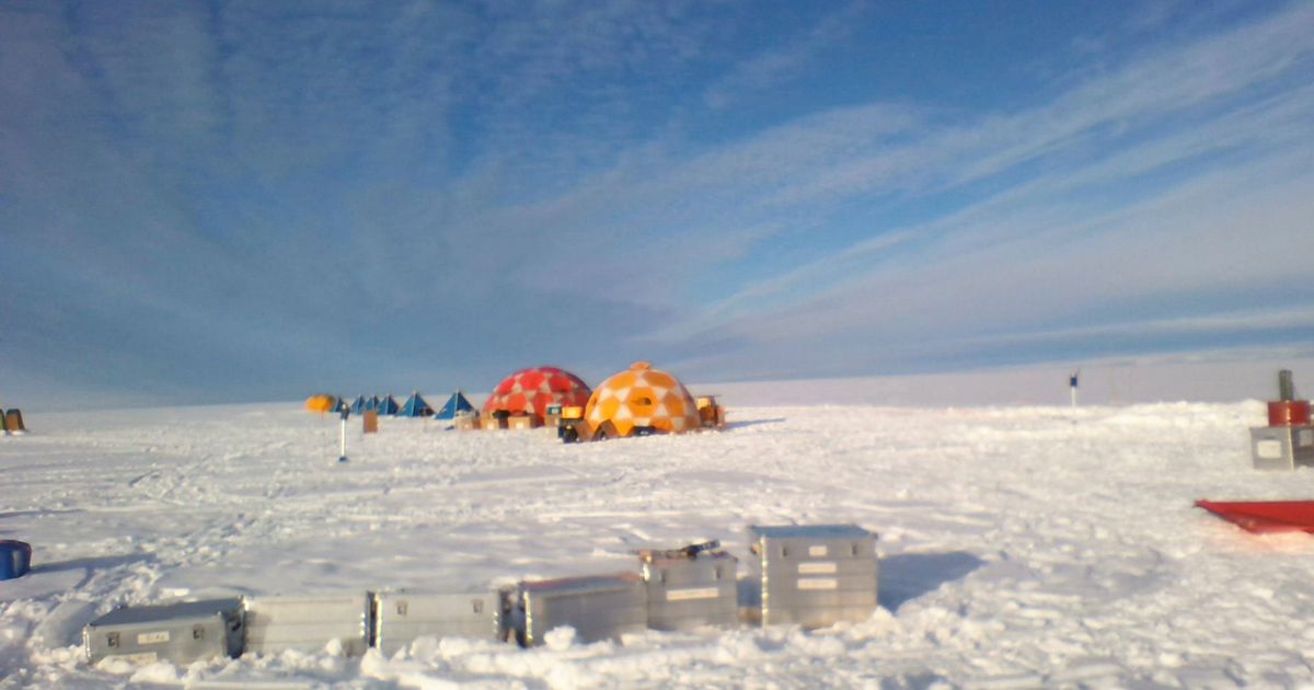 Giant iceberg blocks scientists’ study of ‘Doomsday Glacier’ | The ...