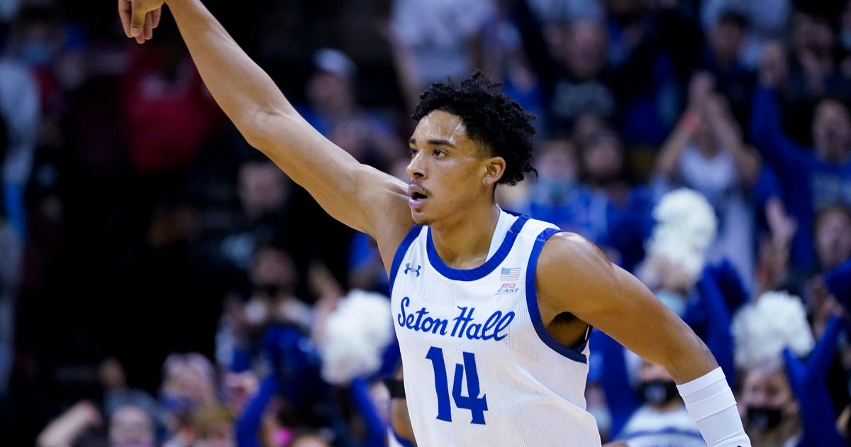 Seton Hall outlasts No. 25 Xavier 73-71 behind Rhoden | The Seattle Times