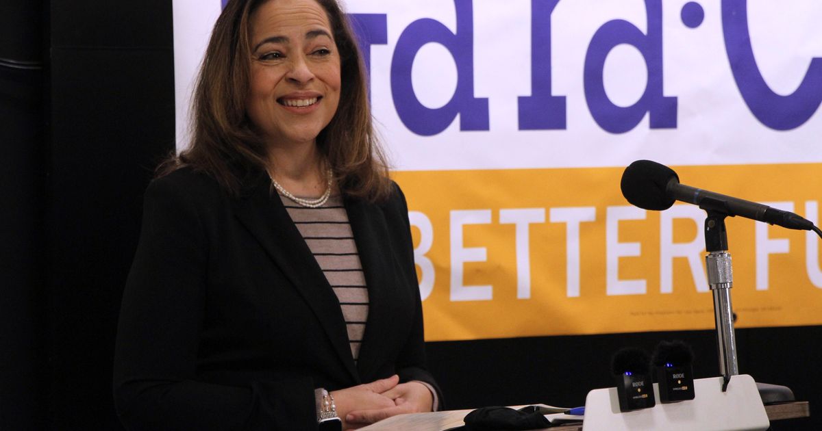Alaska governor candidate names teacher as running mate | The Seattle Times