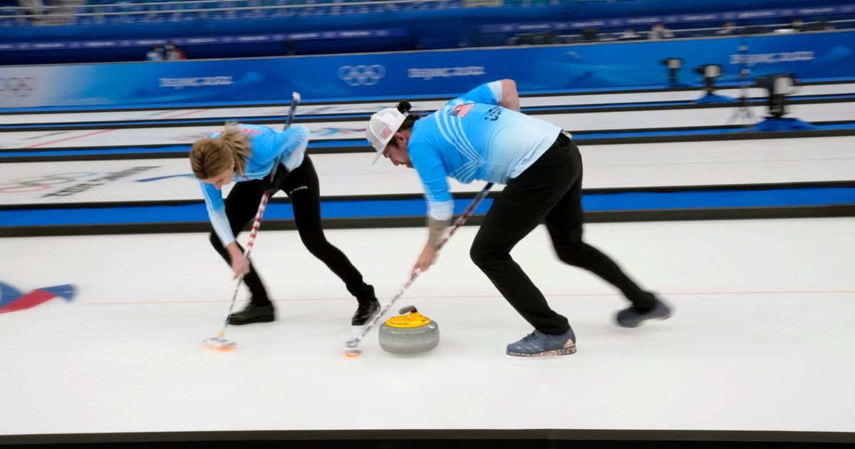 A hug, a wave, a big win for American mixed doubles curlers | The ...