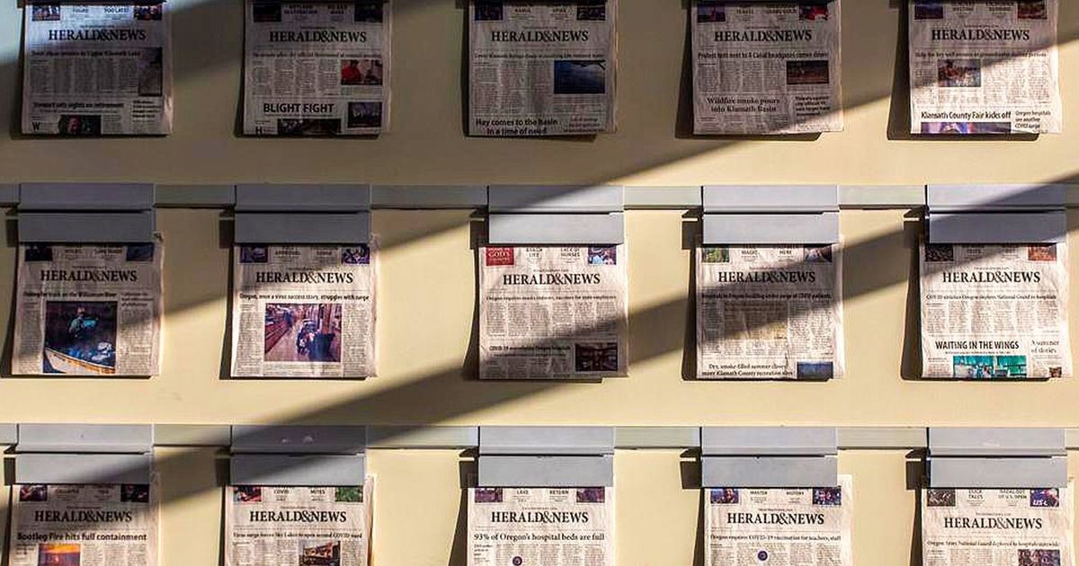 Oregon paper loses entire newsroom, vows to rebuild | The Seattle Times