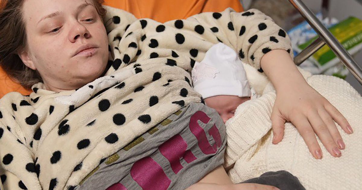 Amid Mariupol horror, a newborn rests in her mother’s arms | The ...