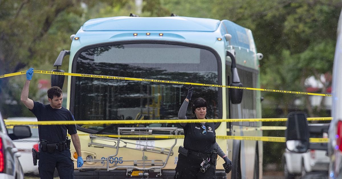 Florida bus driver hailed as hero when gunman opens fire | The Seattle ...