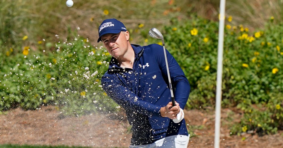 Rain gone, raging wind takes over at Players Championship | The Seattle ...