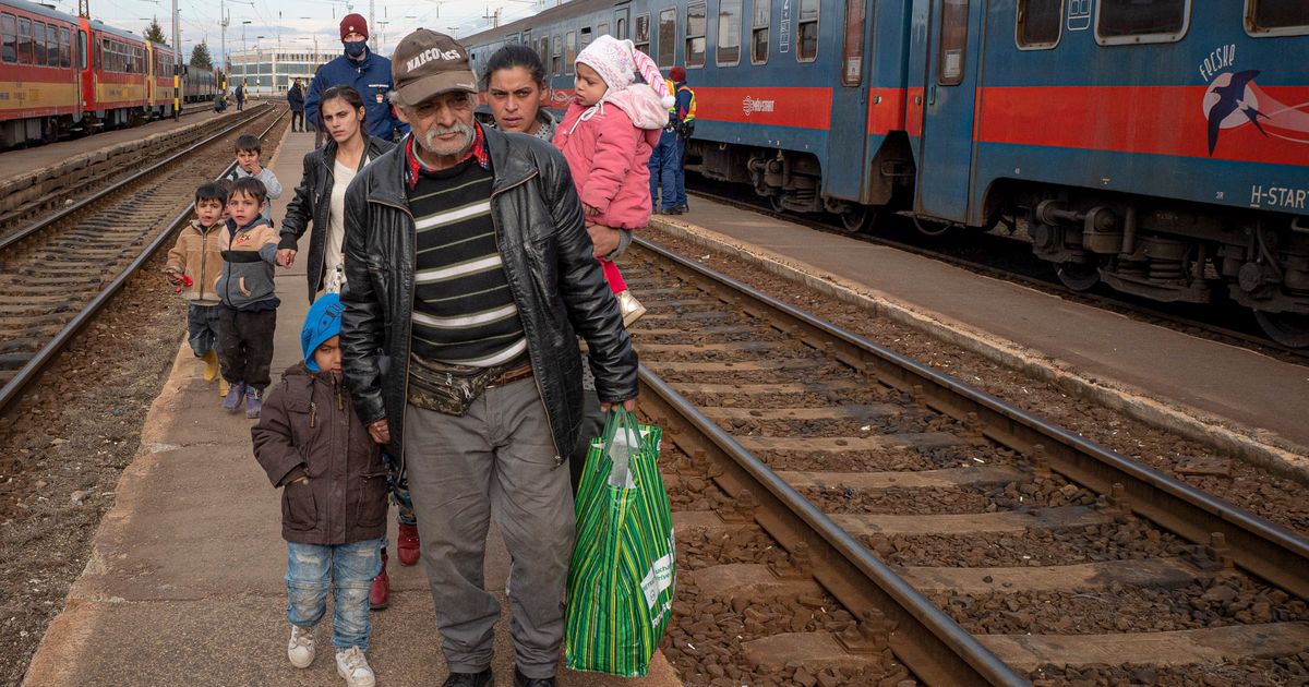 Ukraine’s most vulnerable among those fleeing Russia’s war | The ...