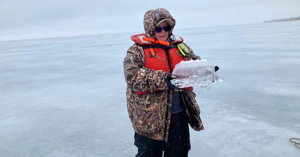 Scientists take rare look under Great Lakes’ frozen surfaces | The ...