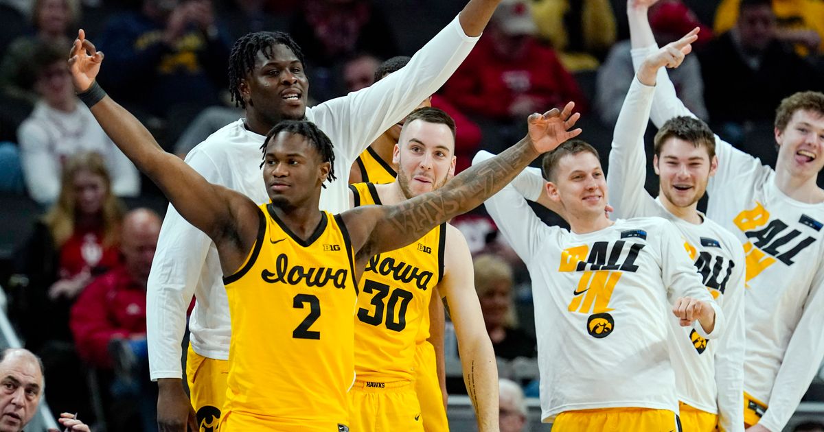 No. 24 Iowa routs Northwestern with record tourney showing | The ...