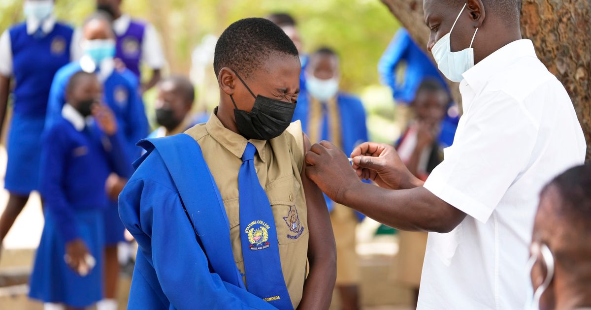 Zimbabwe renews COVID vaccination drive, targets schoolkids | The ...