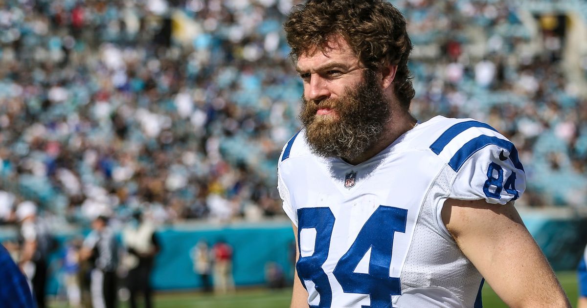 Longtime Colts TE Jack Doyle announces retirement | The Seattle Times