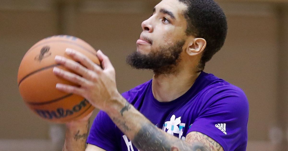 After defying the odds his whole career, UW star Terrell Brown Jr. is ...