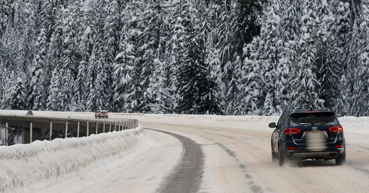 Traveling through WA mountain passes this Easter weekend? Expect light ...