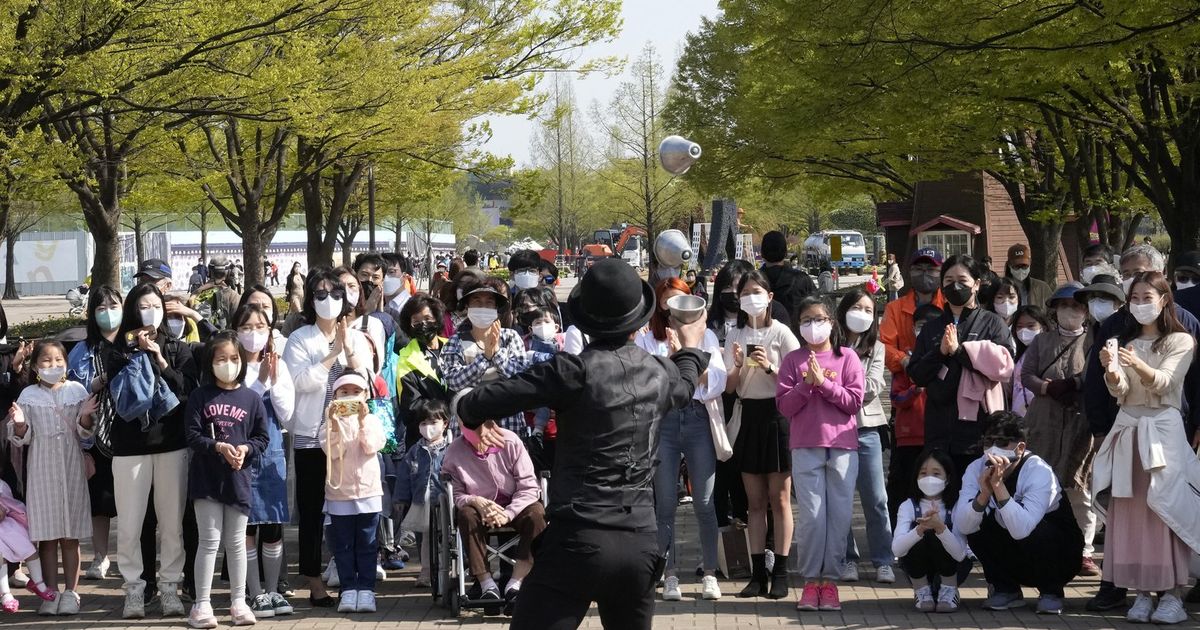 Coronavirus daily news updates, April 18: What to know today about ...