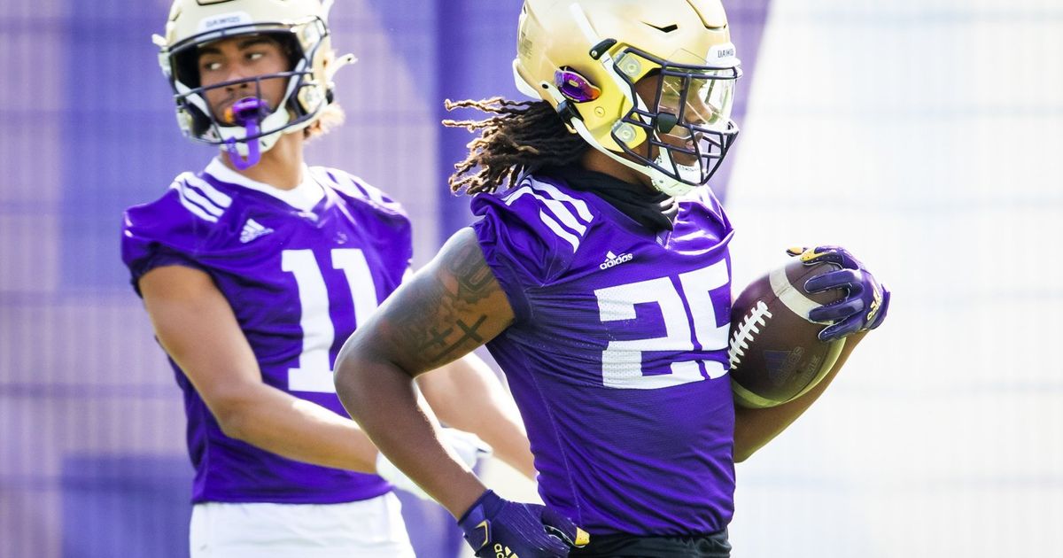 UW redshirt freshman running back Caleb Berry enters transfer portal ...