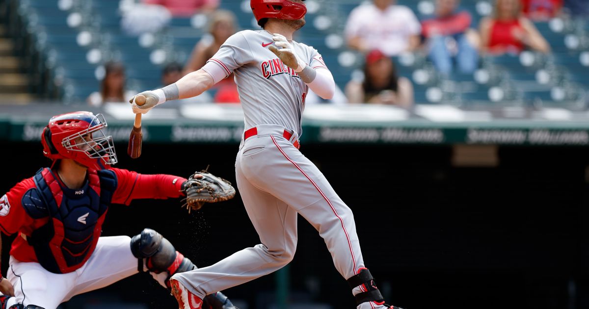 Naquin homers, Reds down Guardians 4-2 for 2-game sweep | The Seattle Times