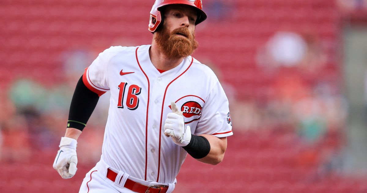 Reds beat Brewers 10-5, win 2 straight for 1st time in ’22 | The ...