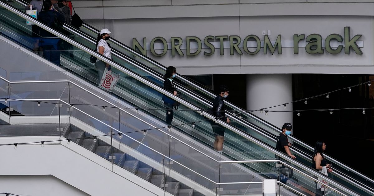 EXPLAINER: Just how high is the risk of another recession? | The ...