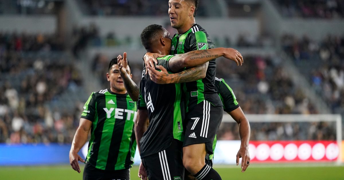 Austin FC tops LAFC 2-1; Vela reaches milestone with a PK | The Seattle ...