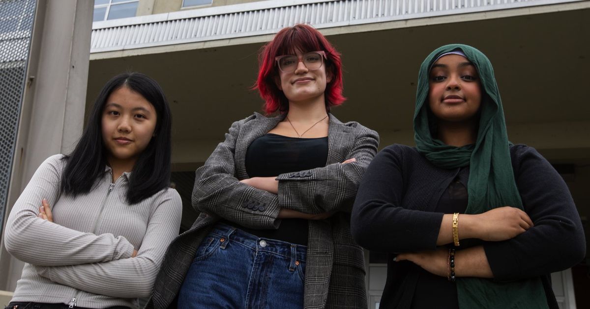 Three high schoolers join Seattle School Board | The Seattle Times