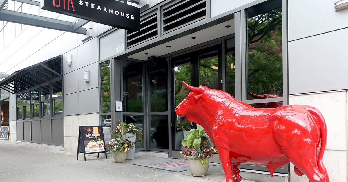 Restaurant review: STK Steakhouse brings over-the-top glam to Bellevue ...