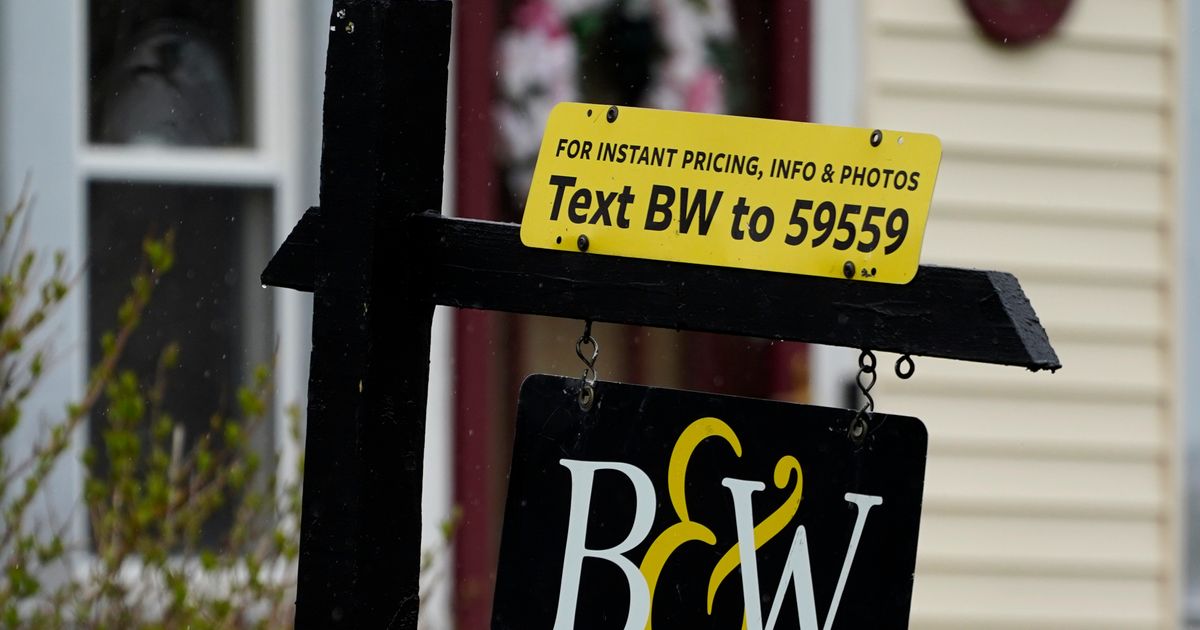 Average U.S. mortgage rates jump by most in 35 years | The Seattle Times