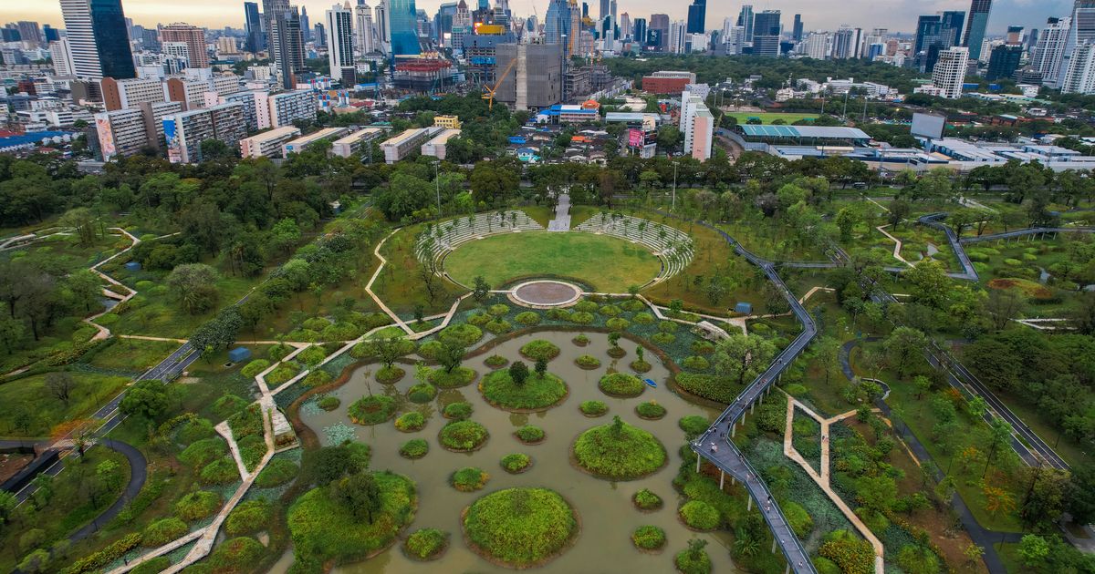 New park in central Bangkok gives Thais needed green space | The ...