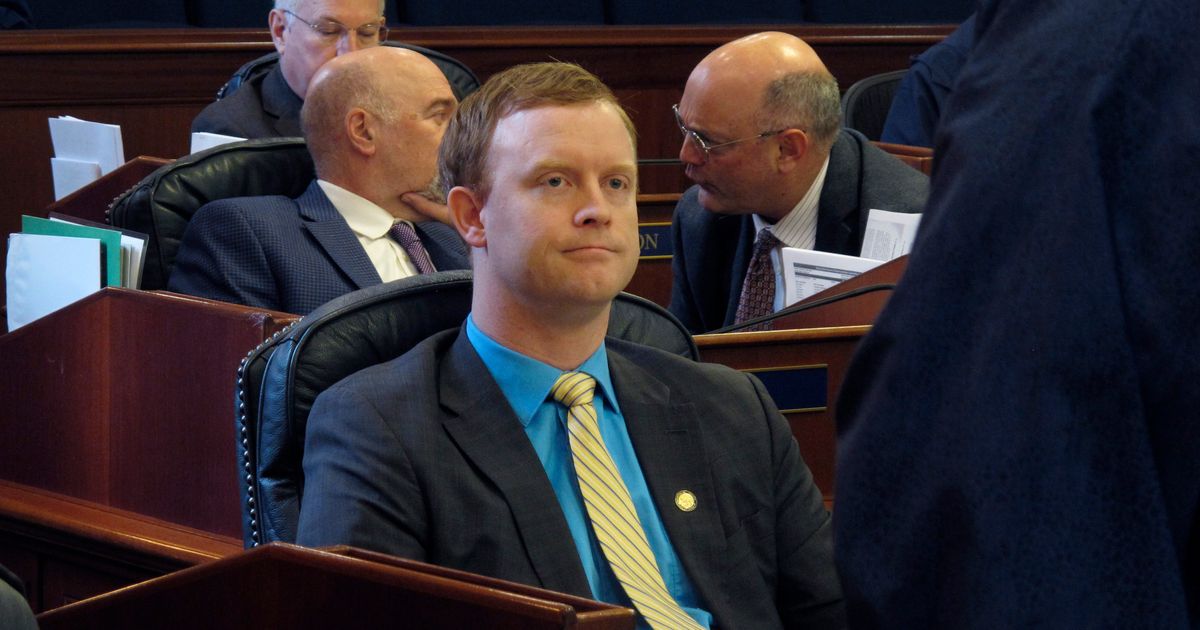 Alaska elections office says Eastman eligible to run | The Seattle Times