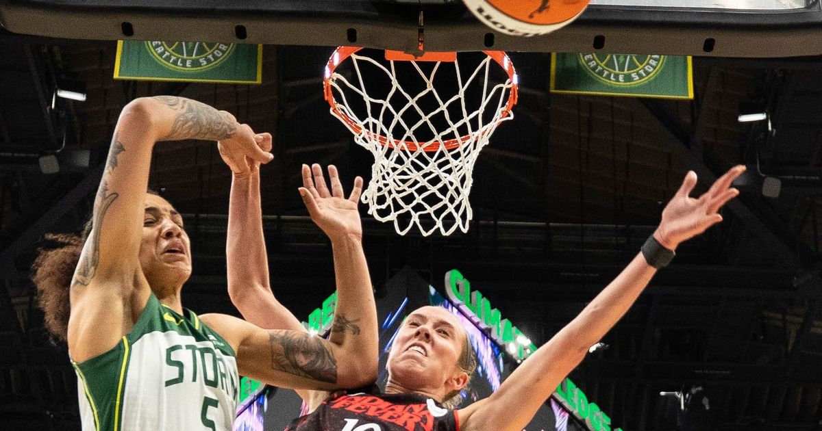 Photos: Indiana Fever at Storm | The Seattle Times