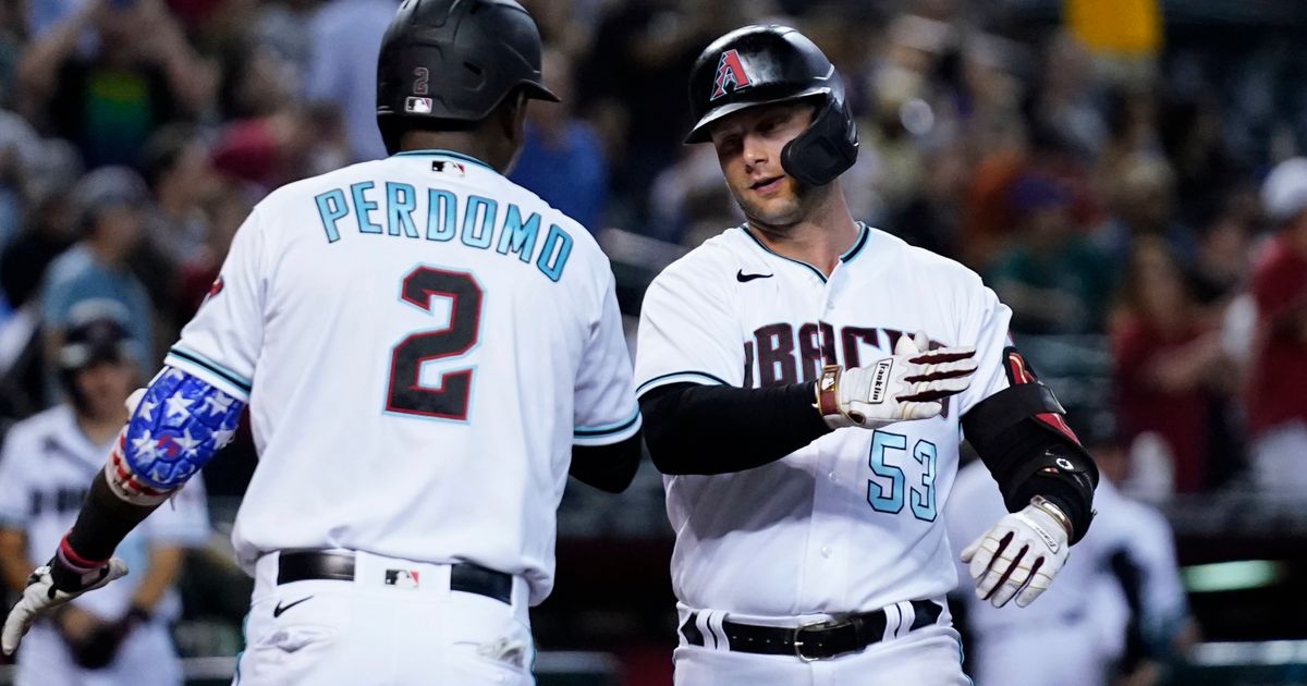 Dbacks drop Giants below .500 for first time this year | The Seattle Times