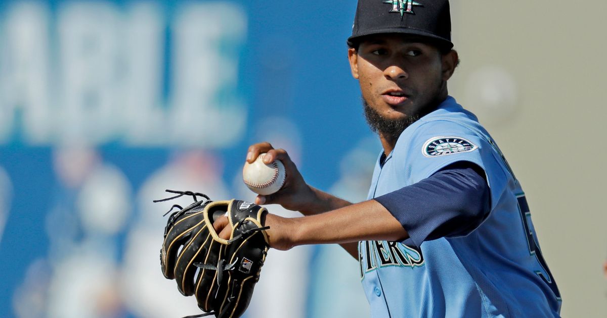 Pirates acquire RHP Yohan Ramirez, reinstate IF Kevin Newman | The ...