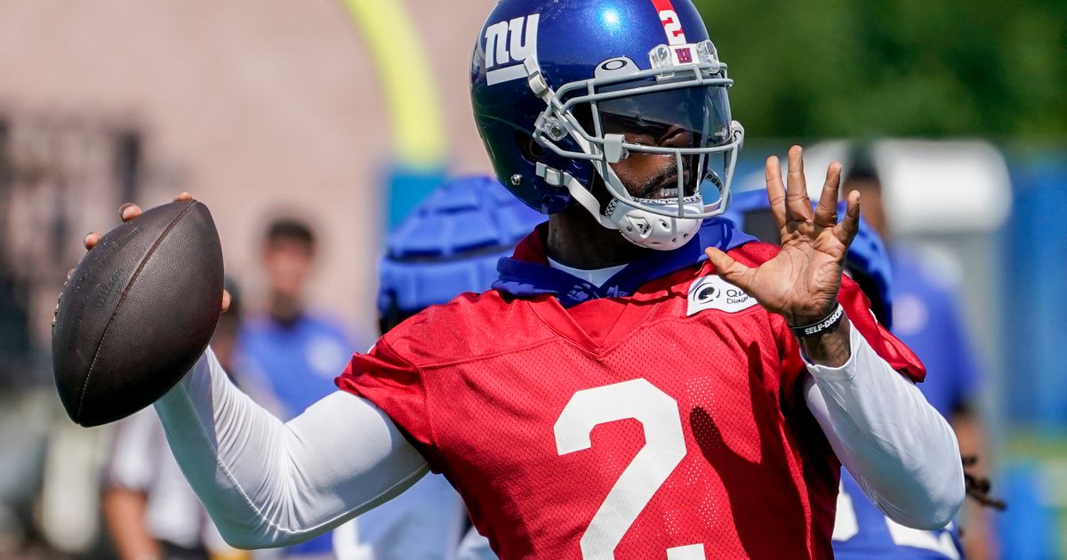 Taylor knows his role with the Giants is to back up Jones | The Seattle ...