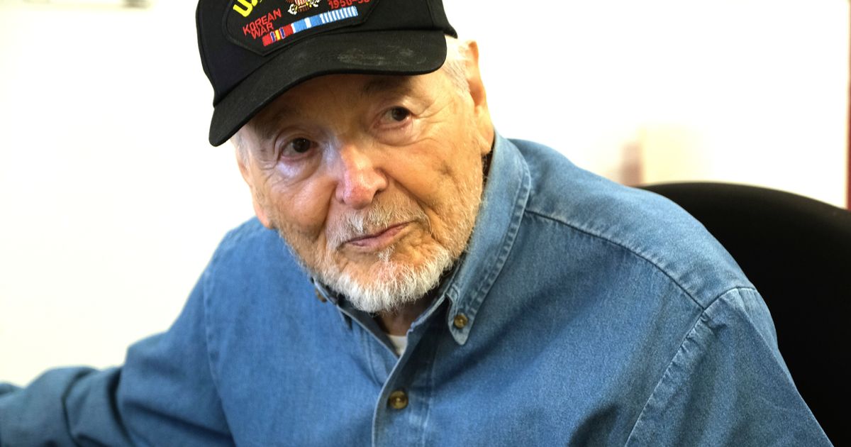 Tim Giago, trailblazing Native American journalist, dies | The Seattle ...