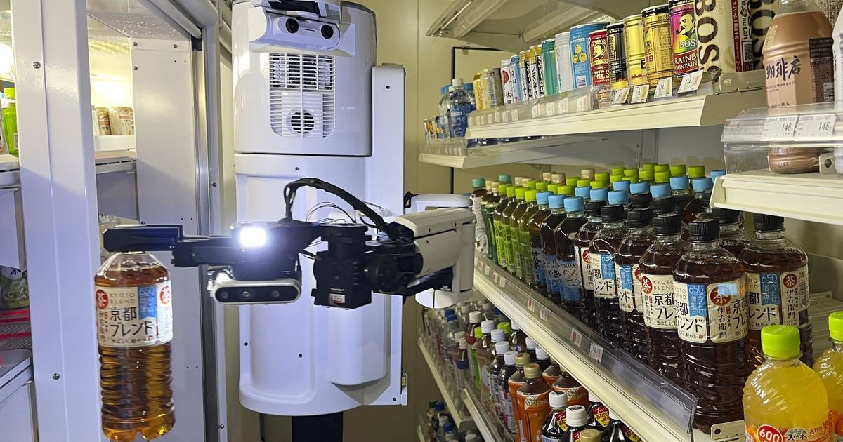Robot that stocks drinks is newest thing at the corner store | The ...