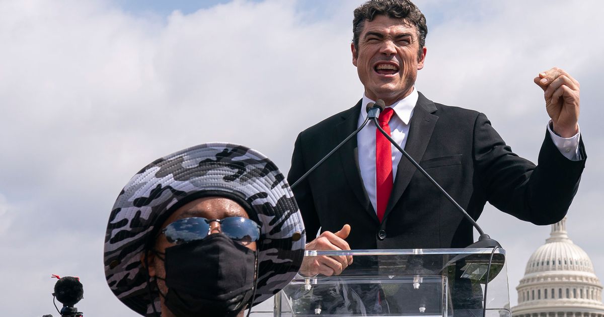 Joe Kent fuels the fire | The Seattle Times