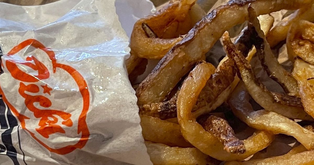 Dick’s Drive-In switches up its fries amid WA potato shortage | The ...