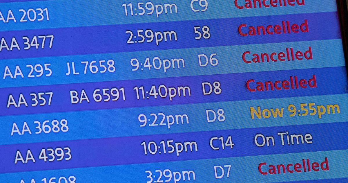 U.S. airlines now required to give automatic refunds for significantly ...