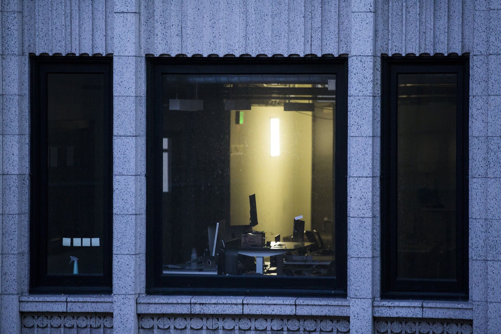 Only one major city ranks higher than Seattle for remote work - Sea-Tac ...