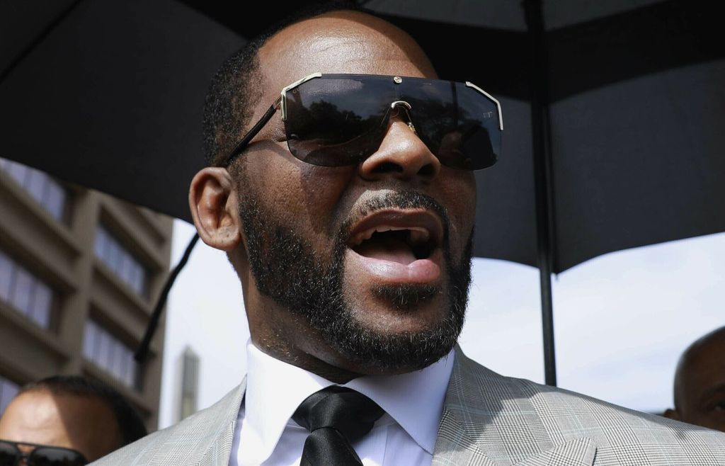 R. Kelly convicted of child porn, enticing girls for sex | The Seattle ...