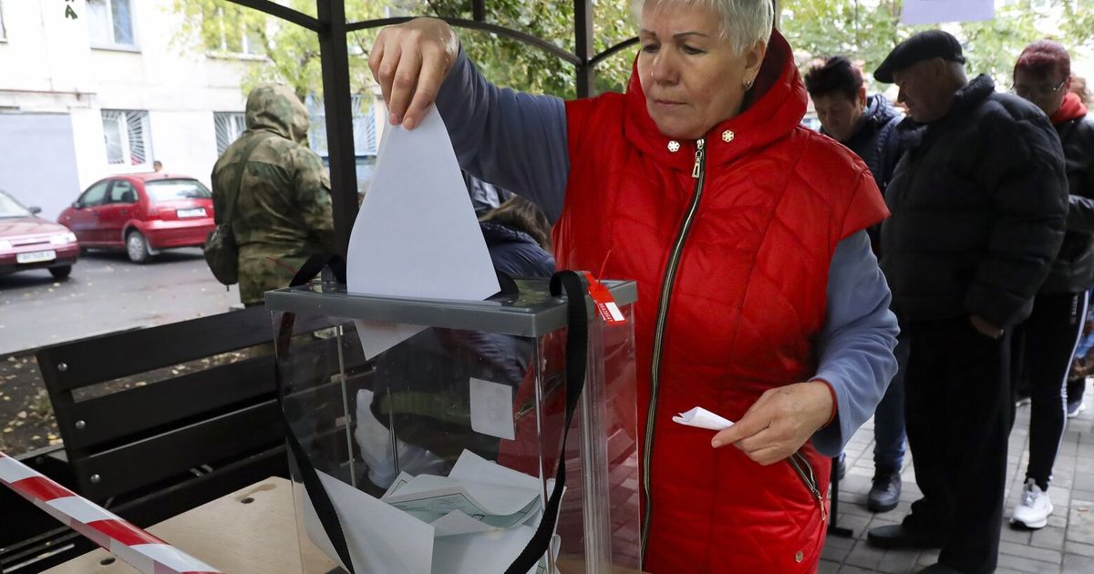 Occupied Ukraine holds Kremlin-staged vote on joining Russia | The ...