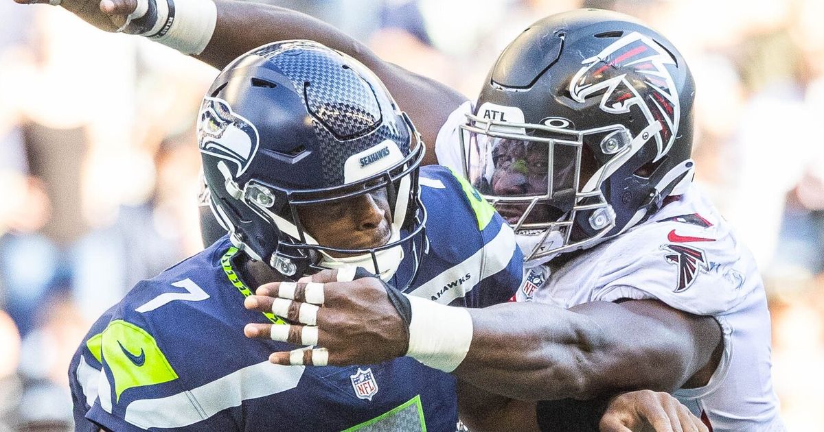 Photos: Seahawks fall to Falcons | The Seattle Times