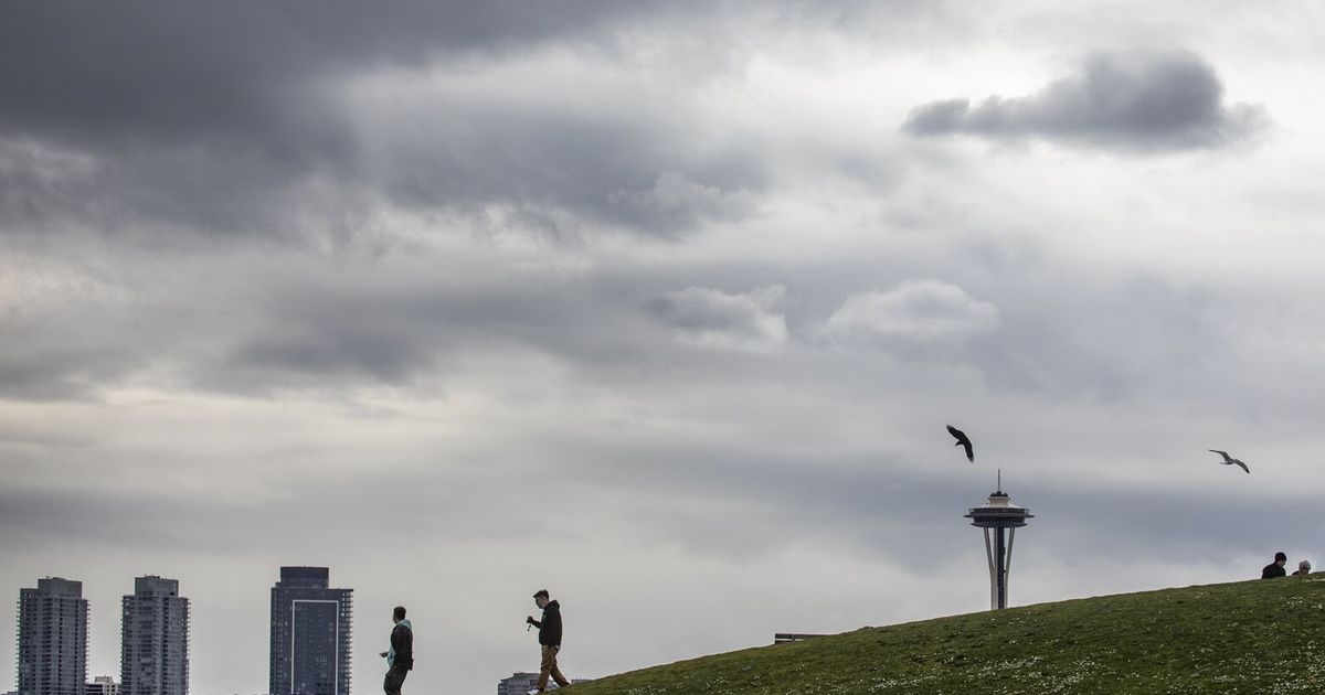 Seattle welcomes the first rain of fall | The Seattle Times
