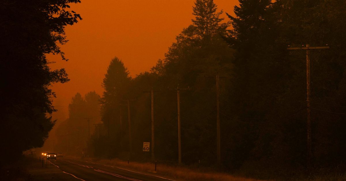WA utilities proactively turn off power as wildfires come west | The ...