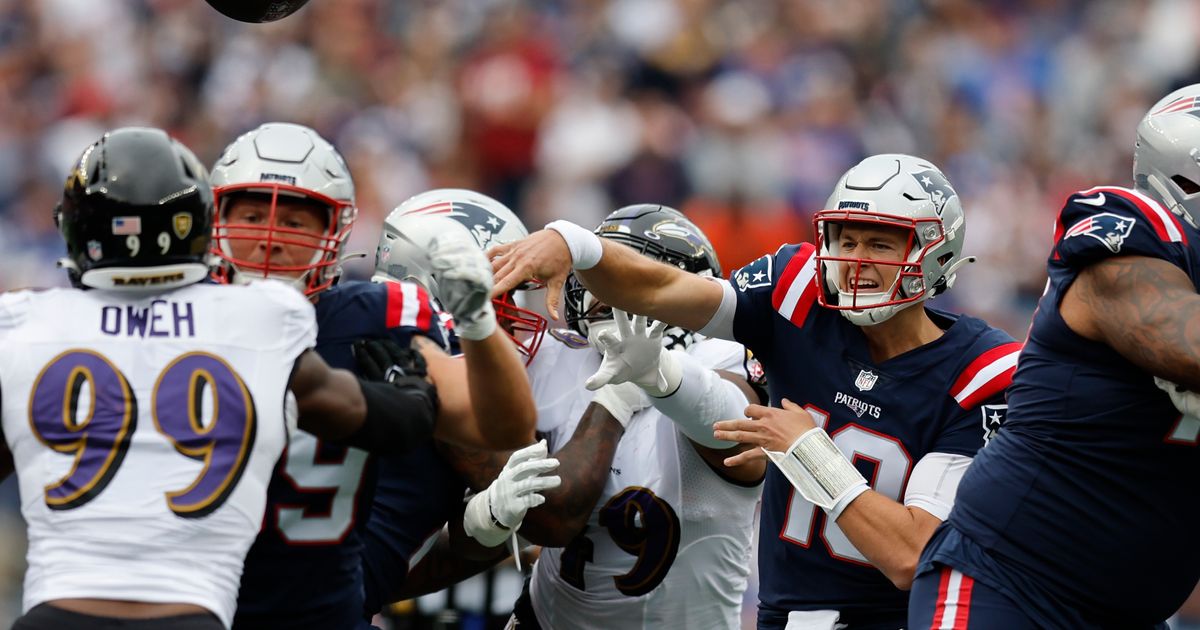 Patriots face Packers with Hoyer at QB for injured Jones | The Seattle ...