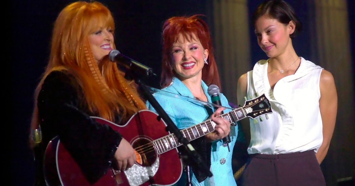 Judd sisters on mom Naomi, redemption, advocacy and grief | The Seattle ...