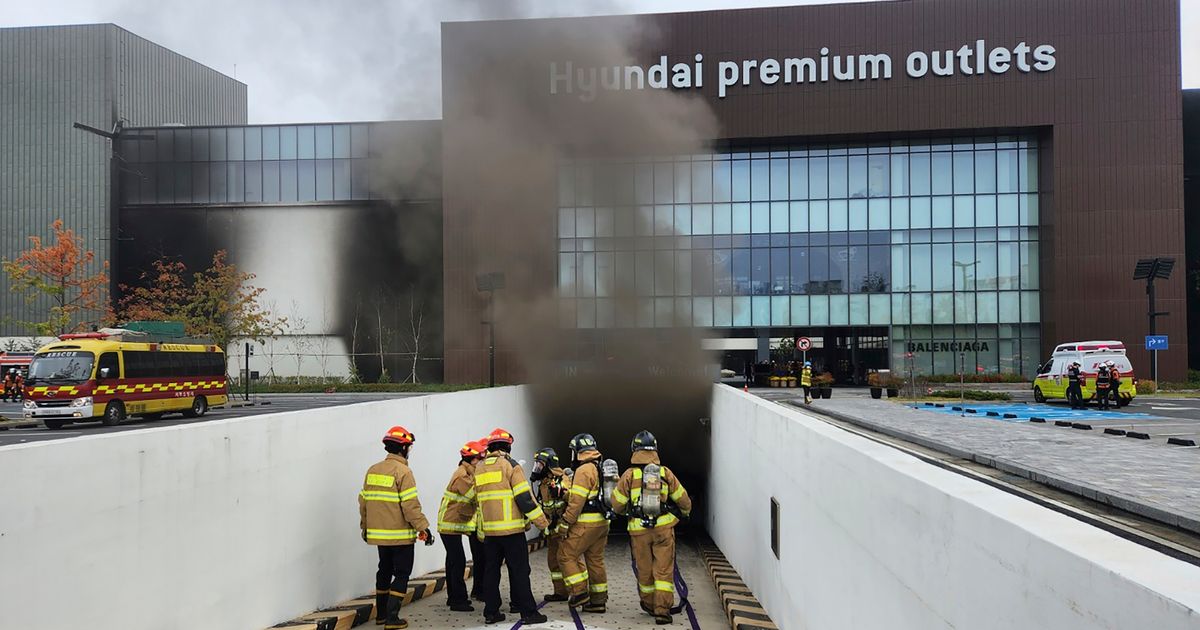 Fire in shopping mall in South Korean city leaves 7 dead | The Seattle ...