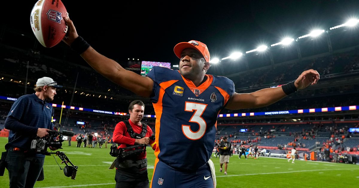 Russell Wilson shows Broncos he still has it in crunch time | The ...